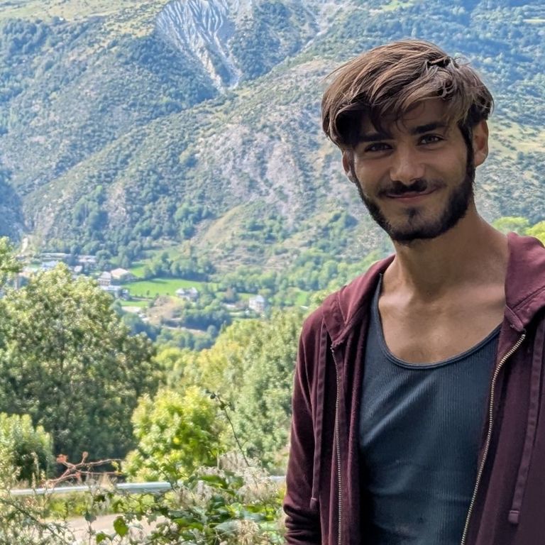 Live and Learn on Organic Farms - WWOOF Spain