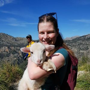 Live and Learn on Organic Farms - WWOOF Independents